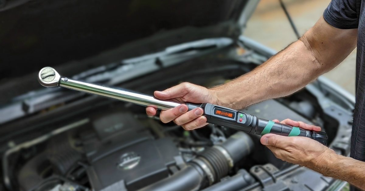The Adjustable Torque Wrench Guide for Mechanics and DIYers