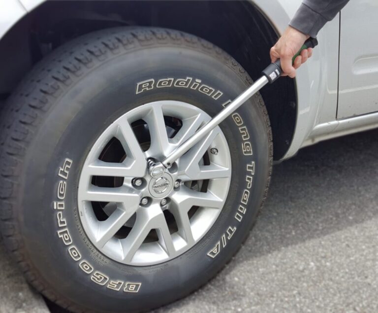 Torque Wrench Test Guide: Precision & Accuracy Tips